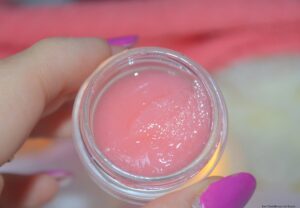 Découvrez ma routine pour les lèvres naturelle et pas chère